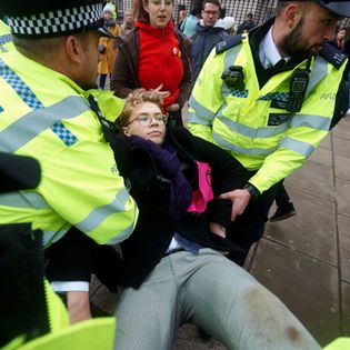 The rise of Extinction Rebellion - FT News in Focus | Acast